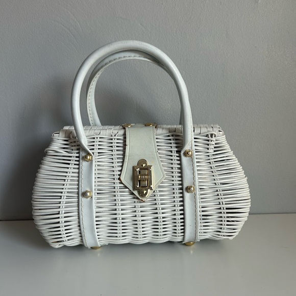 Bags | Vintage White Wicker Handbag | Poshmark